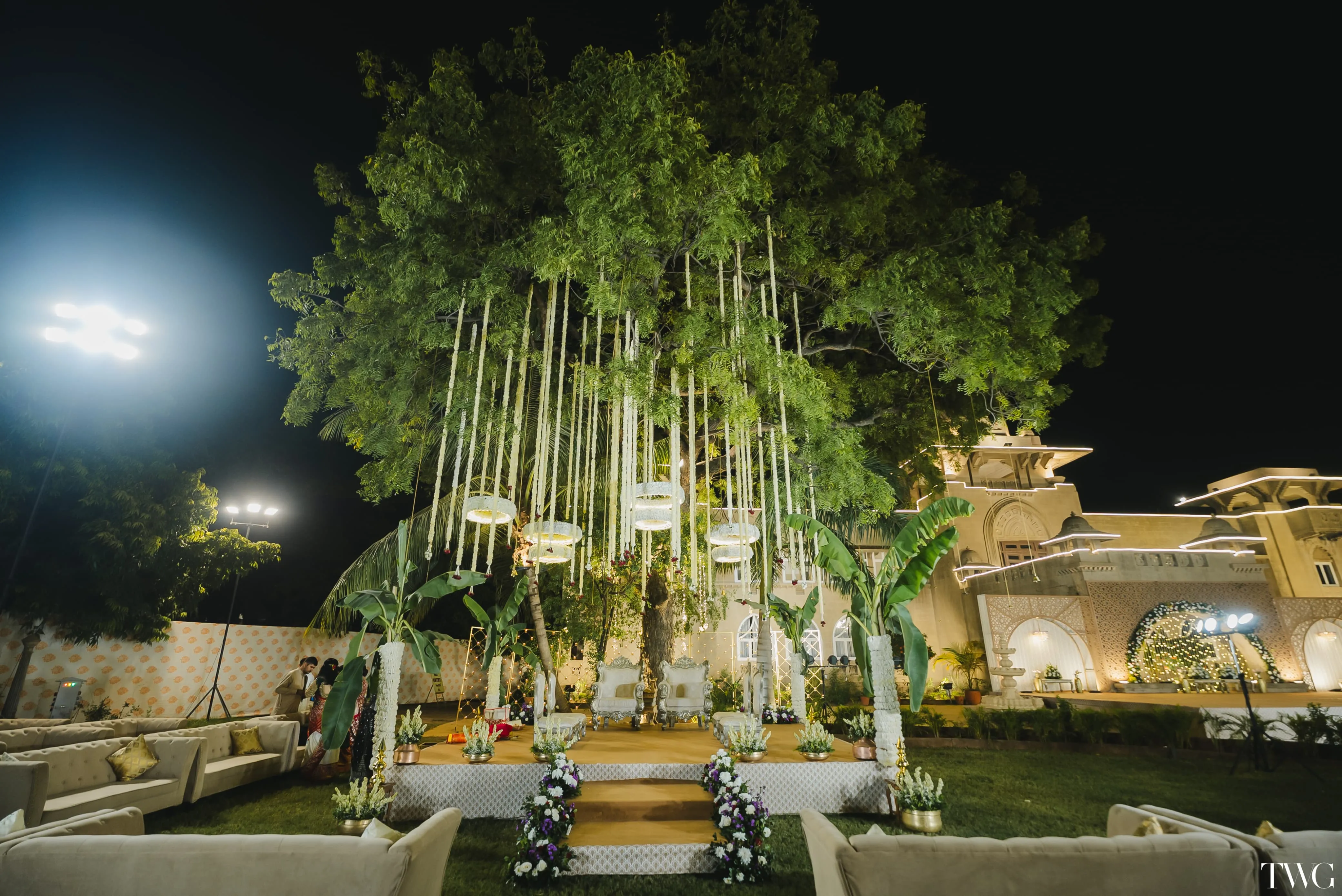 JJ Events & Decor - Luxury Event Planning & Decoration